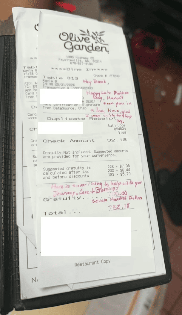 Olive Garden Allegedly Fires Waitress Over $700 Tip