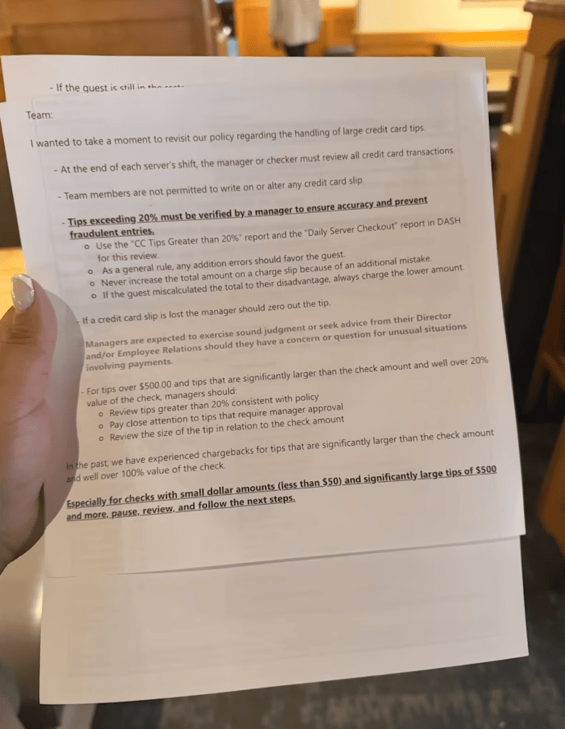 Olive Garden Allegedly Fires Waitress Over $700 Tip